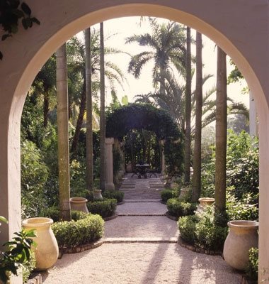Sanchez & Maddux: The Civilized Jungle - Gallery | Garden Design