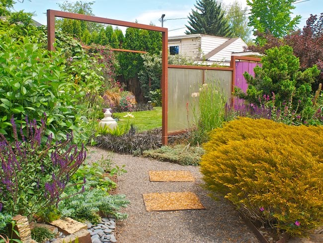 Garden Pathways: Tips and Ideas for Function & Beauty | Garden Design